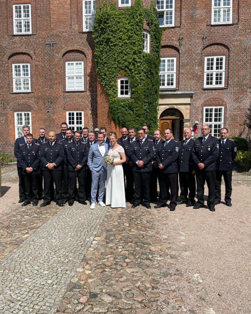 Hochzeit von Andre & Julia – Freiwillige Feuerwehr der Hansestadt Stade